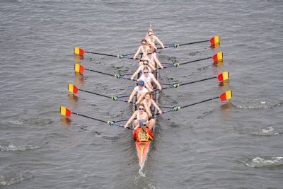 Cardinal Vaughan Memorial School - Lower Sixth Form Pupil prepares for ...